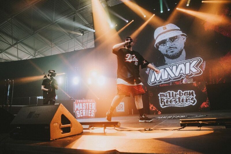 RED BULL ESPAÑA 2022: ENTREVISTA A MNAK | FREESTYLE HOY